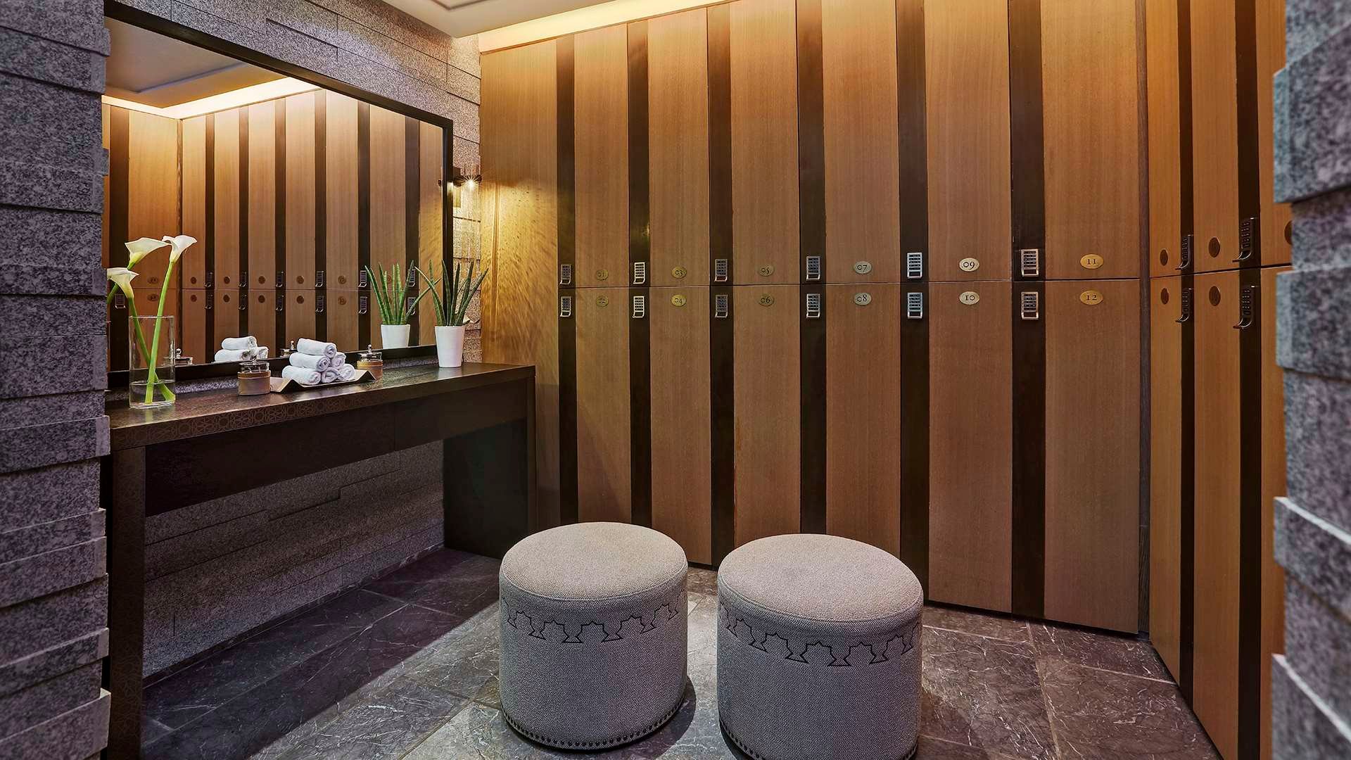 spa changing room design