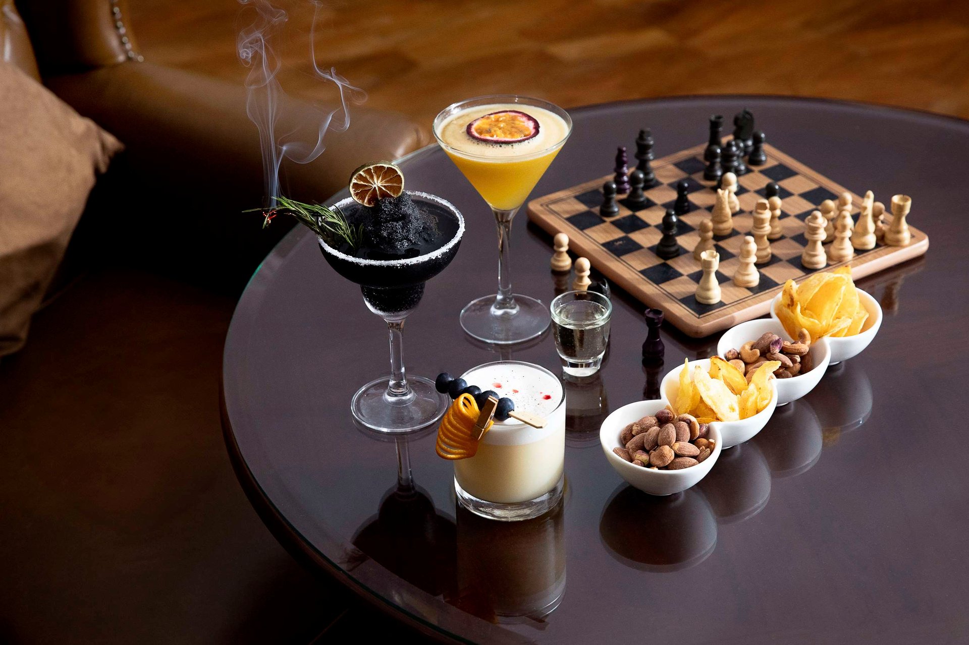 Happy Hour at K-West | Kempinski Hotel Palm Jumeirah