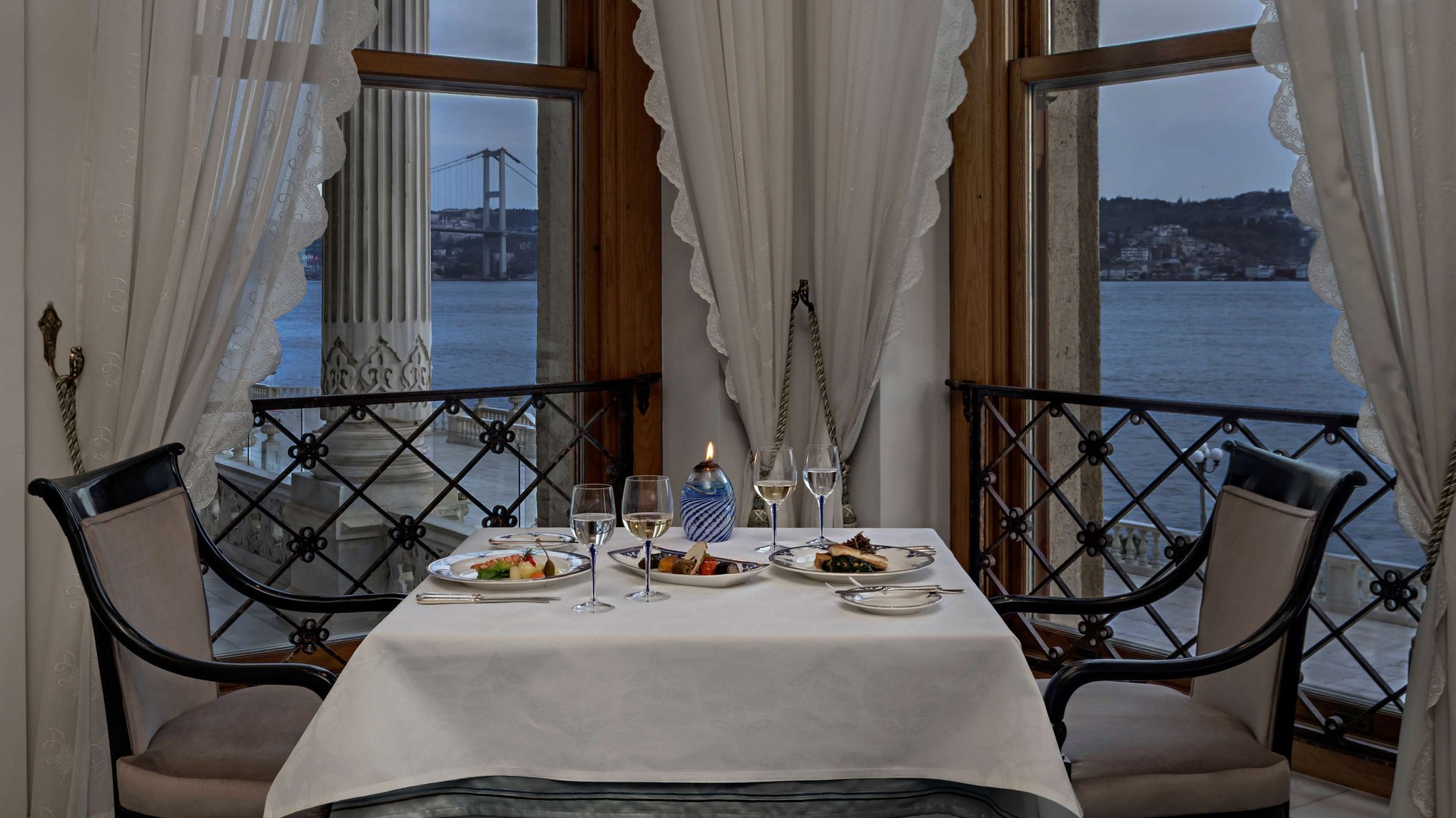 Tugra Restoran | Çırağan Palace Kempinski Istanbul