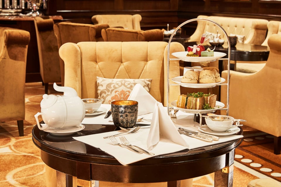 Afternoon Tea in Munich | Hotel Vier Jahreszeiten Kempinski Munich